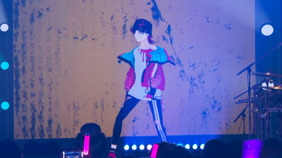 🍄榎木ねずみ🐁映像制作 on Twitter: "#MZM大騒動 掌ダンス！！！ だ、だれ！？！！！？知らないモデル！！！！"