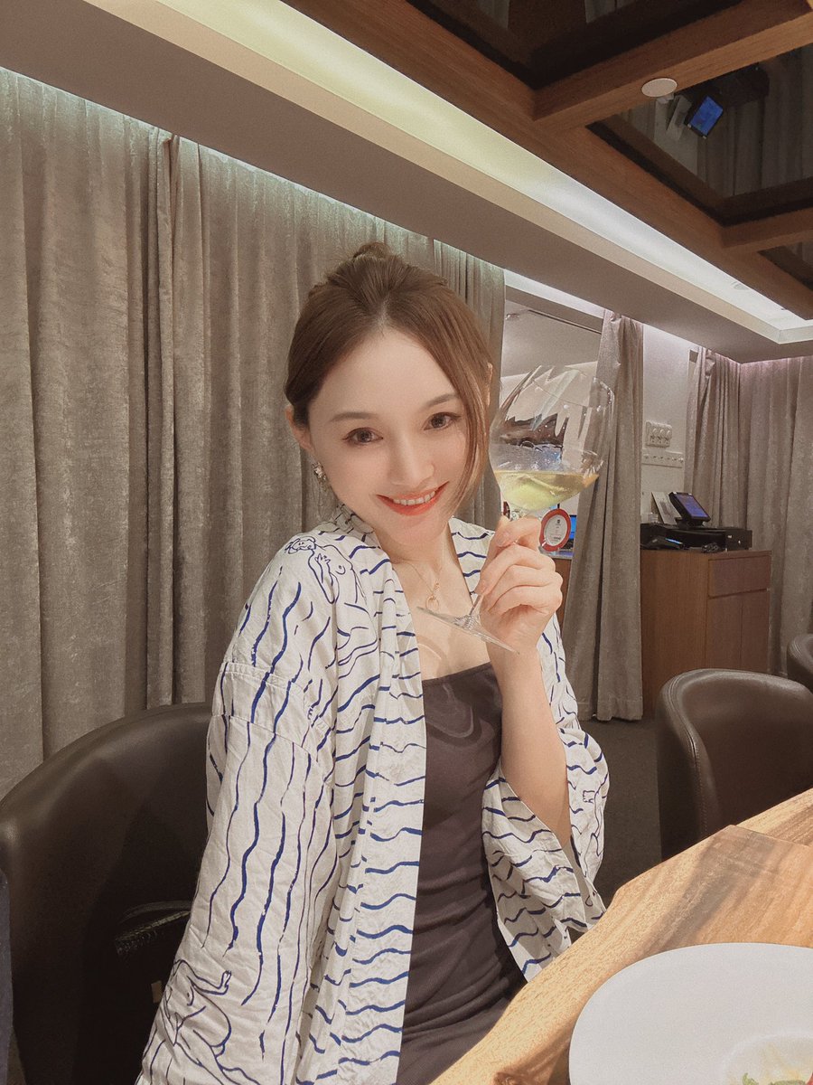 九妹 Okx On Twitter 甜蜜蜜~最近也有在認真長胖!看著做的法餐,打卡了