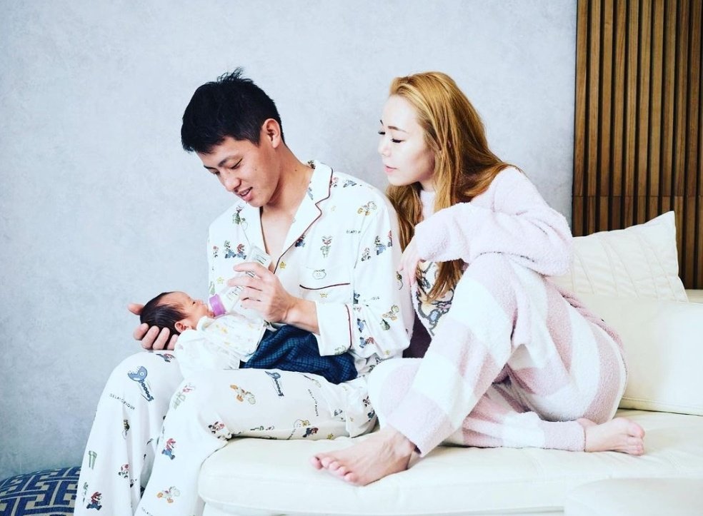 ハズキ 🍀 on Twitter: "Tatsumi Ryosuke (baseball player) & Suzuki Serena (business woman)"