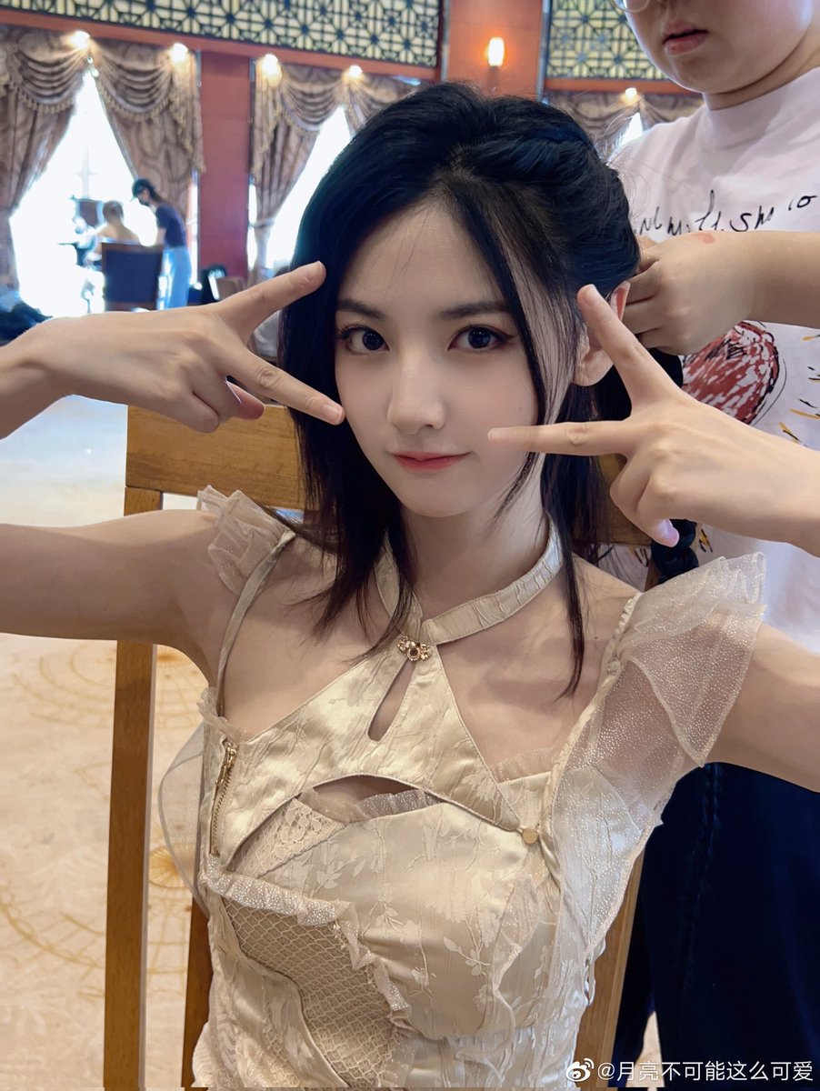 Zhao Yue Pics On Twitter 📷 230521 🌙 Zhaoyue In 月亮不可能这么可爱 Weibo Update