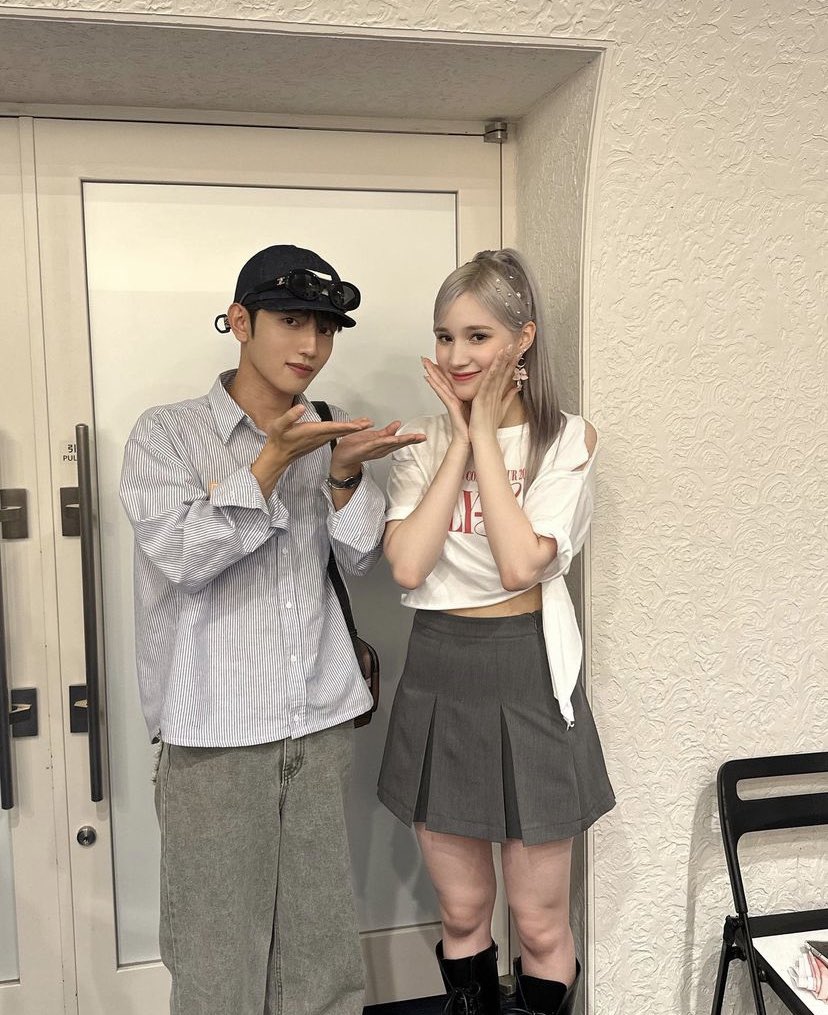 🩰abil on Twitter: "RT @hueningno3: kwon hee jun (lea’s friend) instagram update with hiyyih!"