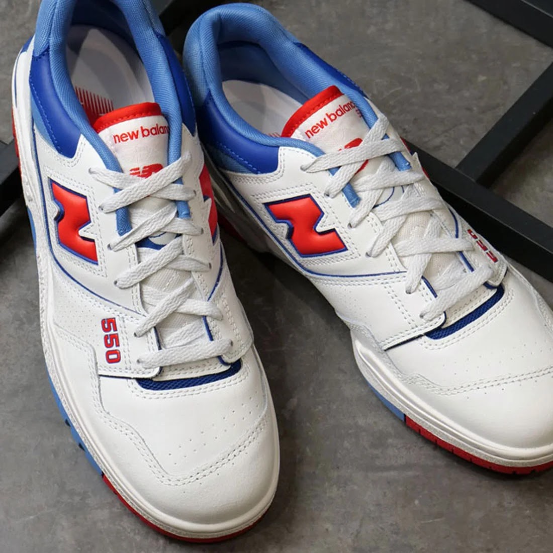 The Closet Inc. on Twitter: "MEN'S 550 NEW BALANCE "WHITE TRUE RED ATLANTIC BLUE"😁 https://1l ...