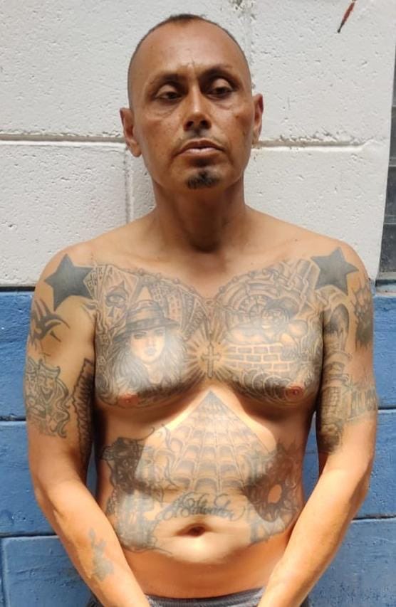 ITR Oficial on Twitter: "🚨CAPTURAN A PELIGROSO PANDILLERO CON TRES ARMAS DE FUEGO 📌Rigoberto ...