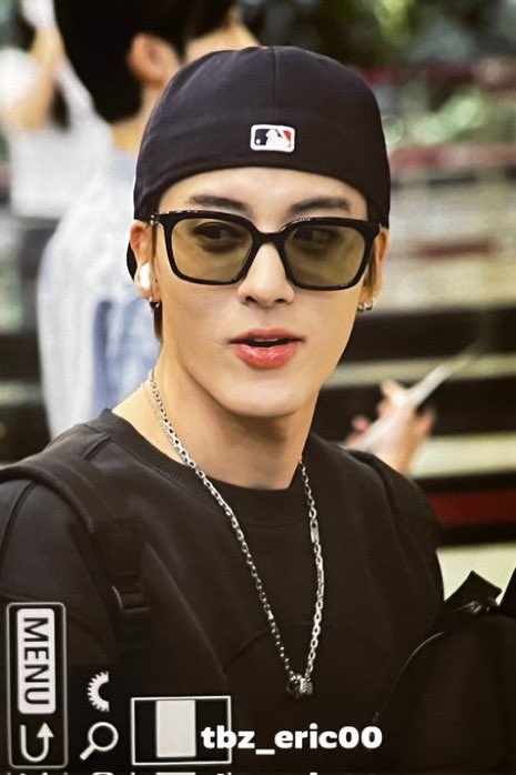 daily eric on Twitter: "—#에릭 #더보이즈 #THEBOYZ #ERIC"