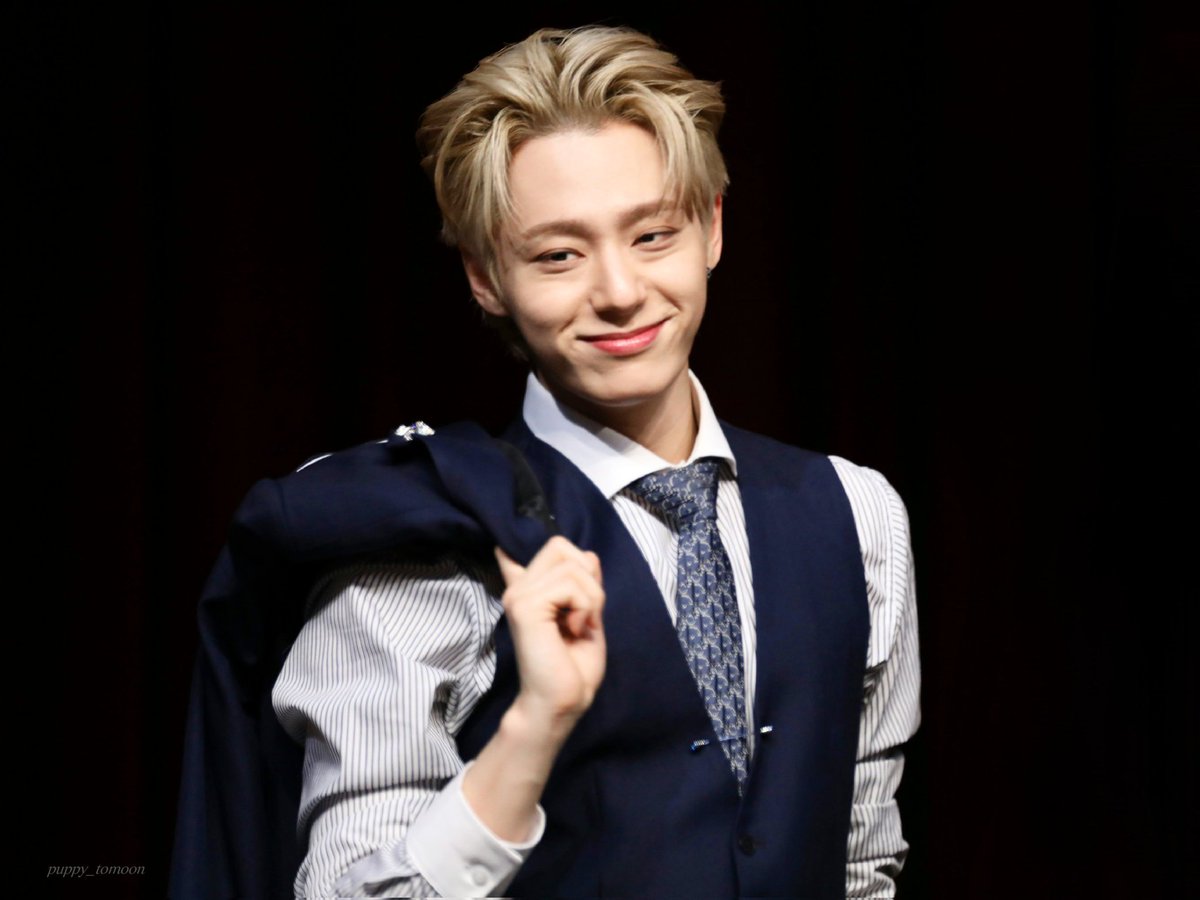 𝐸𝓇𝒶𝓈𝑒 𝓂𝑒 𝐿𝑜𝓋𝑒 𝓈𝒾𝒸𝓀//^^𝒪𝓈𝒽𝒾𝓃 on Twitter: "RT @tomoonwoongie: Thank you stylist cause make this ...