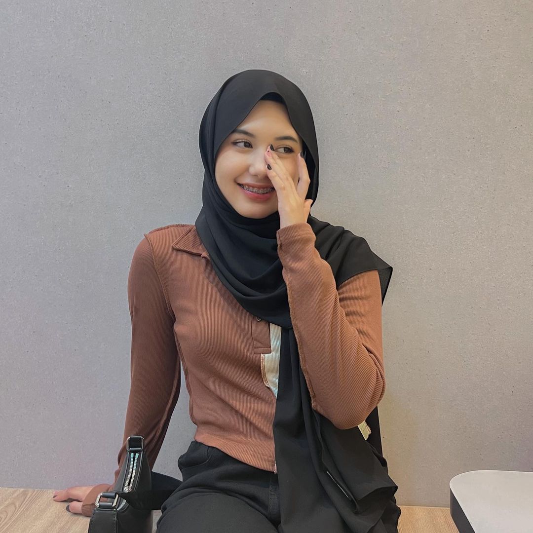 bahanbuatmalam on Twitter: "asupan pagi" 💦💦💦💦🥵🥵🥵🥵"