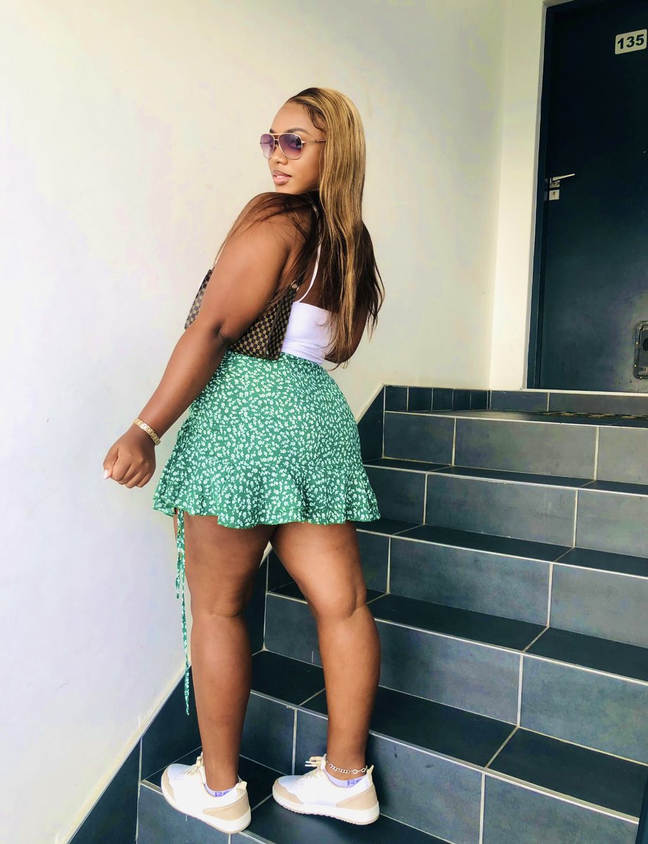 Gorgeous Xhosa Hun 🇿🇦 on Twitter: "Thickums 🐇"