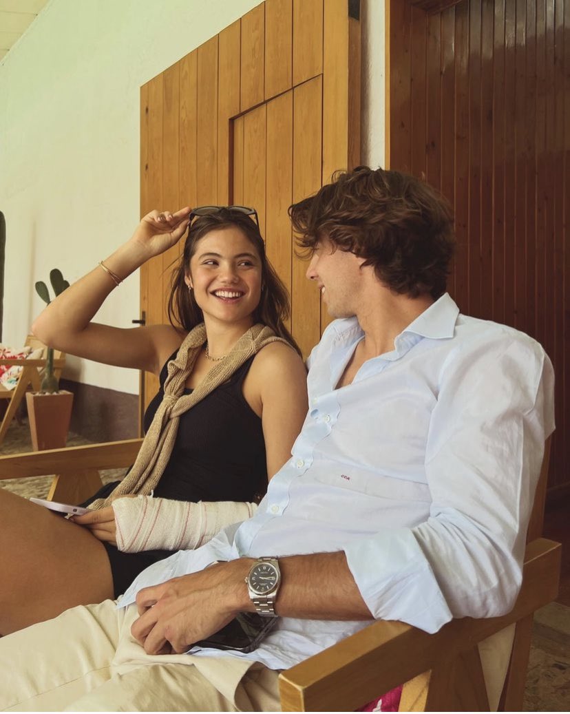 Lucas on Twitter: "Here goes the monthly Carlo Agostinelli - Emma Raducanu dating rumours 😭 I ...