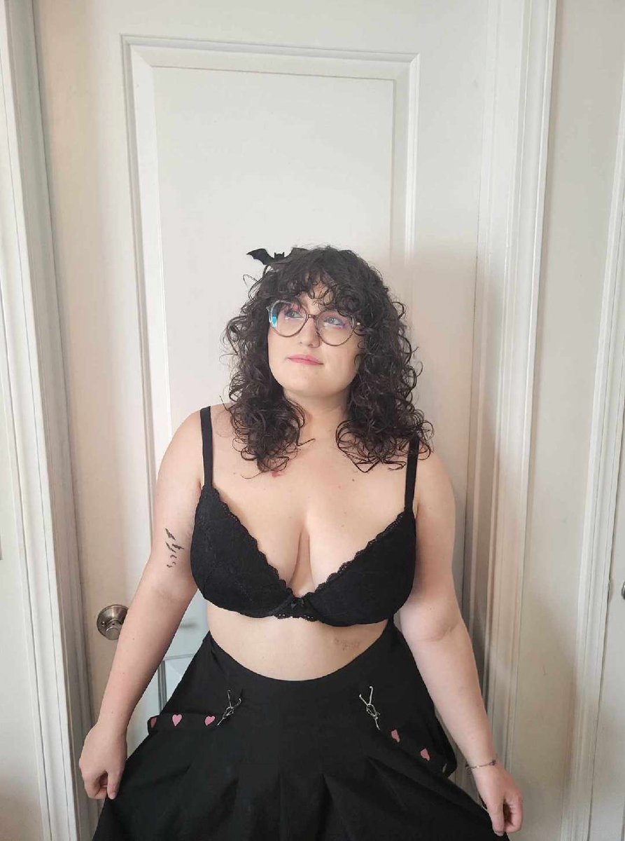 Ghosty's Fetish Box FETCON 2023! on Twitter: "Hope you like em thicc, adorable, and unconscious ...