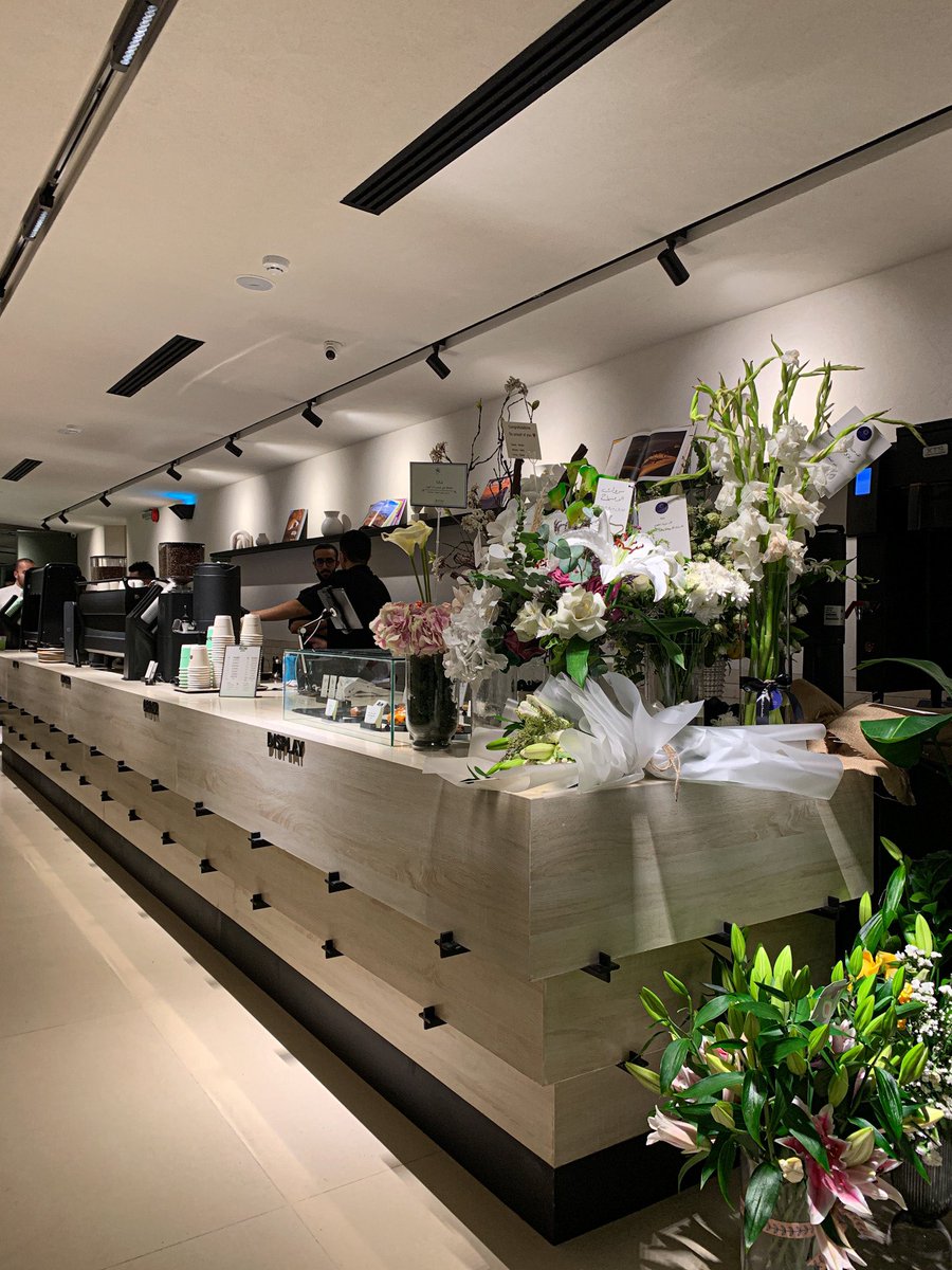 اسأل الرياض on Twitter: "Aim coffee 😍 ️ قهوة مختصة جديدة بالرياض داخل حيّ المكان جميل ومرتب ...