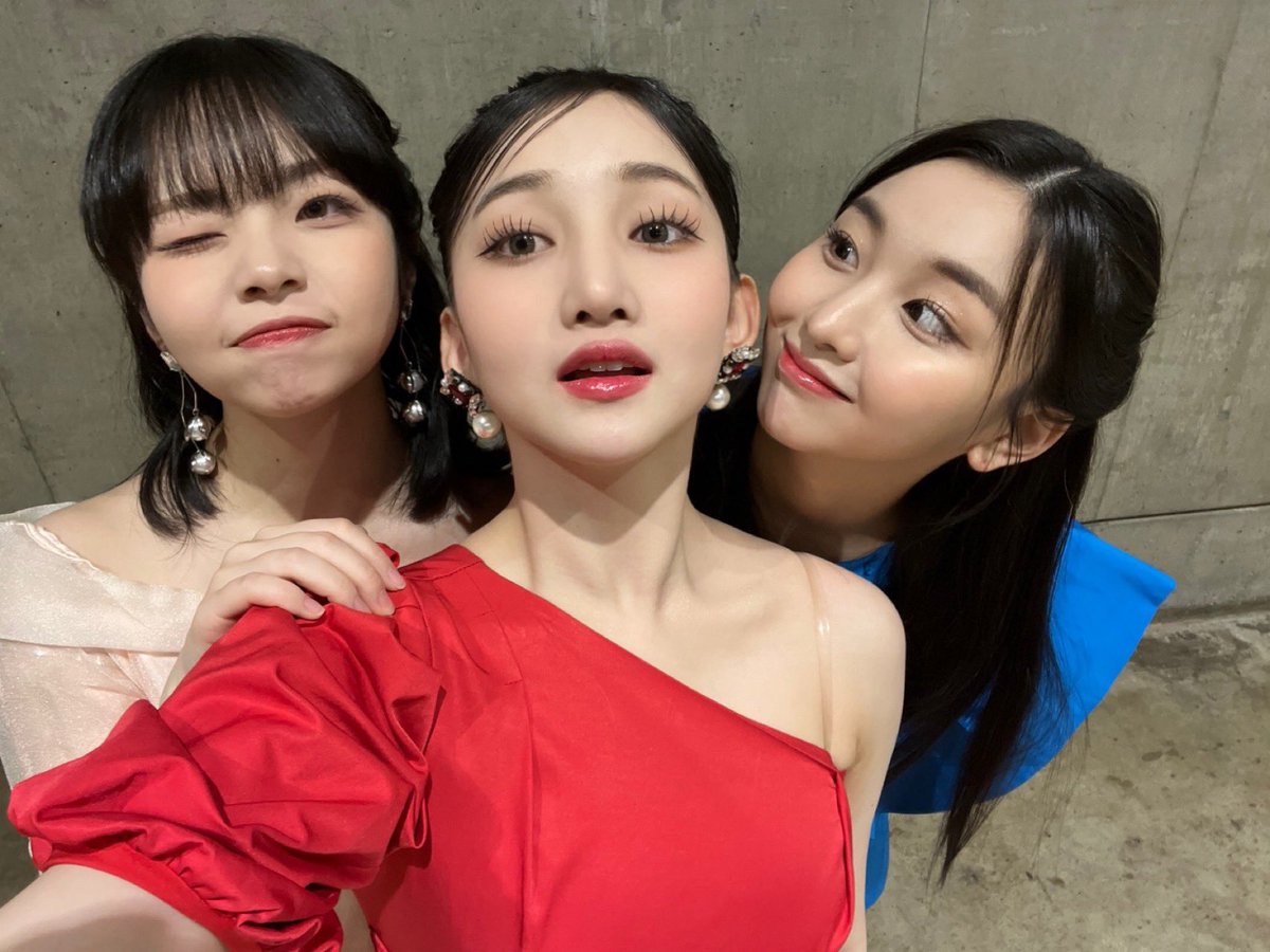 Busters 버스터즈 On Twitter 어때 세이라언니의 색깔을 우리가 다 뺏었어 😵💫😵💫💙 ️🤍🤭🐹🐒