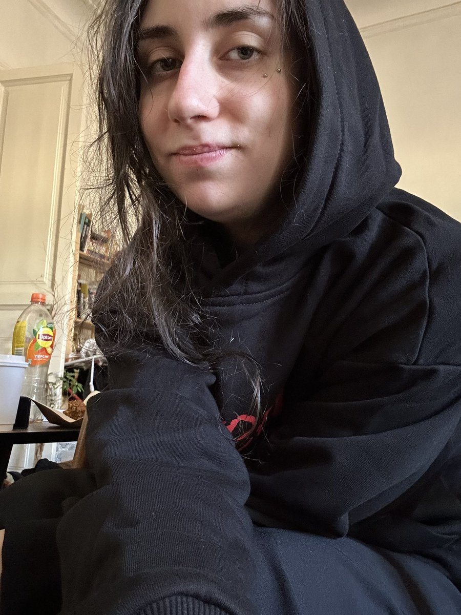 лиля́ кебáб on Twitter: "Кстати это по-моему первая за огромное время ...