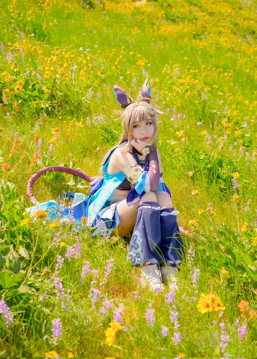 李瑜軒 Isabelle on Twitter: "Happy Monday! Work week grind let's go!! 🫡 photo mirukyu.cos /ig # ...