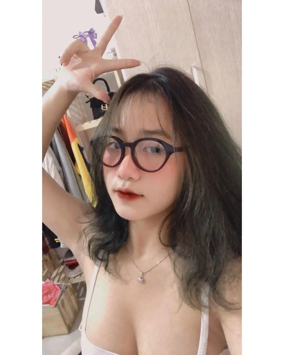 156小冰紅🍵 on Twitter: "其實我沒有近視😝 https://t.co/YYrqZsm5er" / Twitter