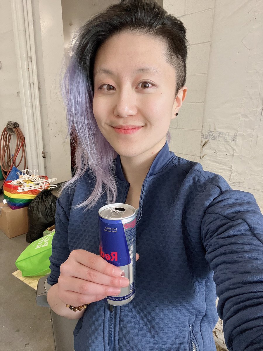 Fareeha on Twitter: "Sitting in a massive garbage room, surrounded by towering piles of stuff ...