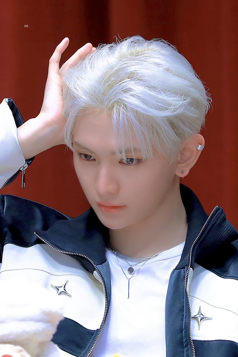 tempest lew archive ♡ on Twitter: "230423 🐻 © WE0405_ Fansign Event #템페스트 #루 #이의웅 #TEMPEST #LEW"