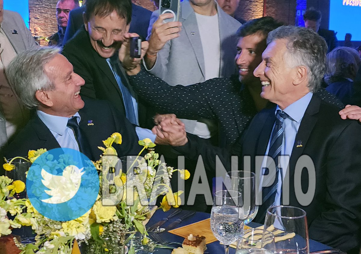 ʙʀᴀɪᴀɴ ᴘᴀʟᴍᴀ 💫 On Twitter El Candidato Andrés Ibarra Y Mauricio Macri