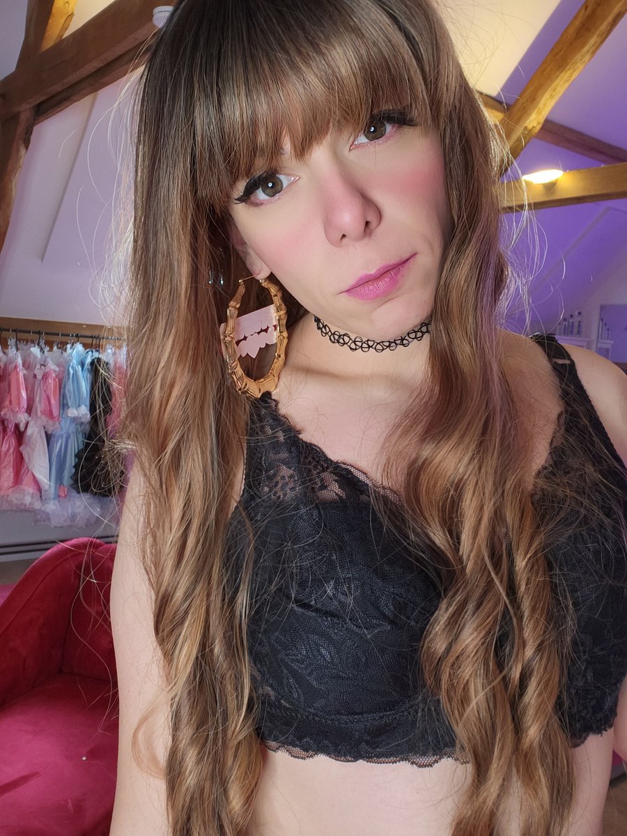 Sandra_SissyGordita on Twitter: "RT @SissyJoyce: I loooooooooove Sissy and femdom art / drawings ...