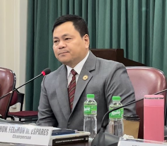 Xianne Arcangel on Twitter: "Ethics panel chairman Rep. Felimon Espares says the committee has ...