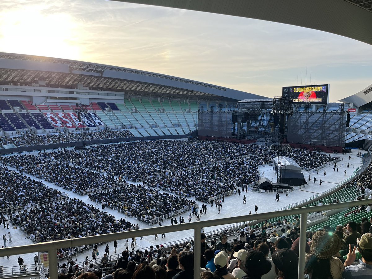 rentaro on Twitter: "めっちゃ楽しかった!!最高だった!! #KingGnuスタジアムツアー #ヤンマースタジアム長居 #KingGnu"