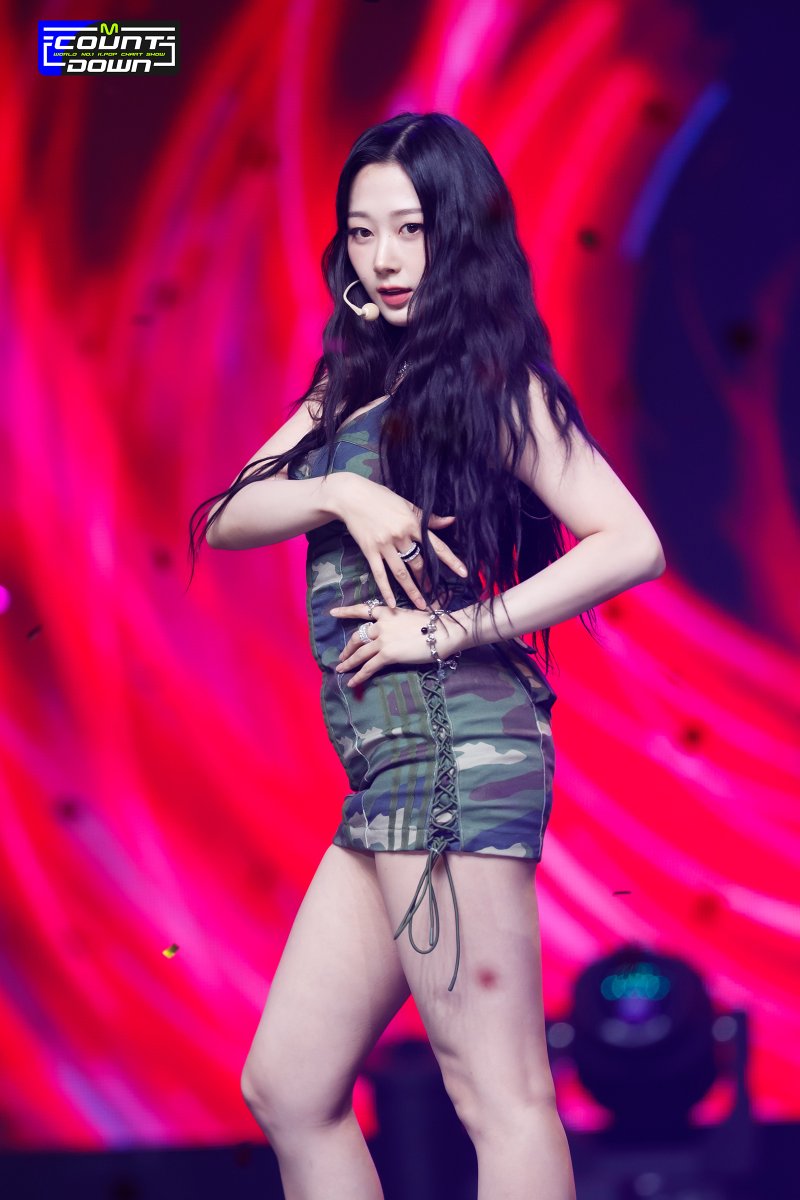 AESPA THAILAND ♡ on Twitter: "RT @MnetMcountdown: 230518 #MCOUNTDOWN 현장포토 No.1 of the Week!🏆 엠카 ...