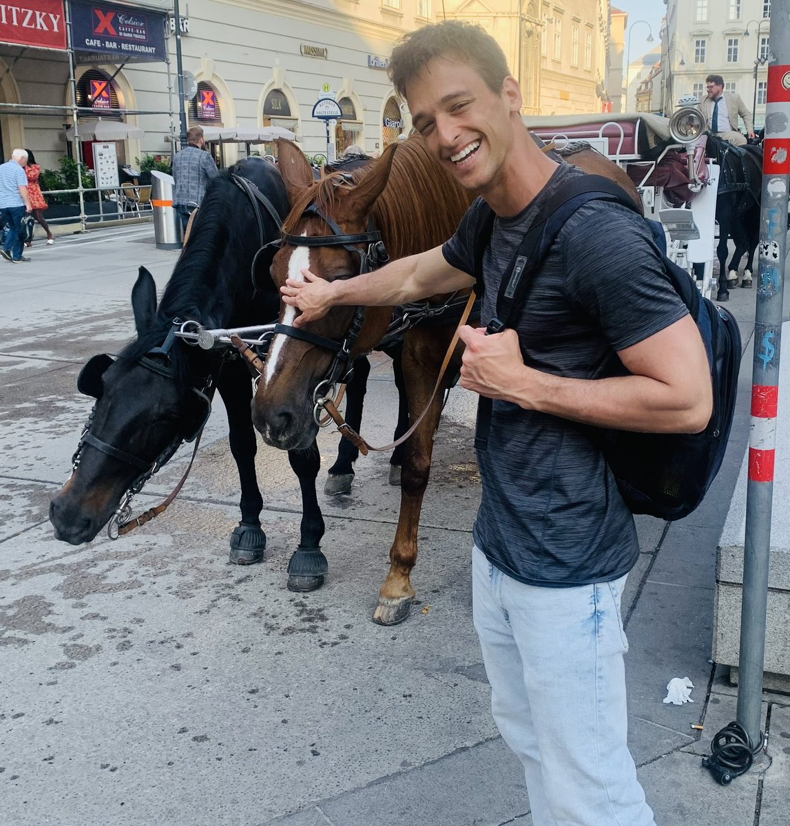 Dominic Fikis (0.63% on OF) on Twitter: "Jetzt hab ich voll Lust auf reiten 😂"