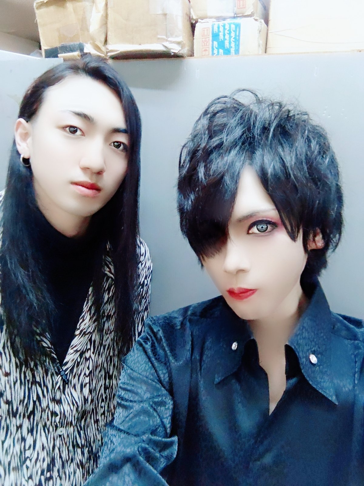 YUSUKE 🍥 on Twitter: "今度の6/17の #TRAITOR ライブでサポートギタリストを務めてくれるITSUKI @itsuki_hana 。 https://t.co ...