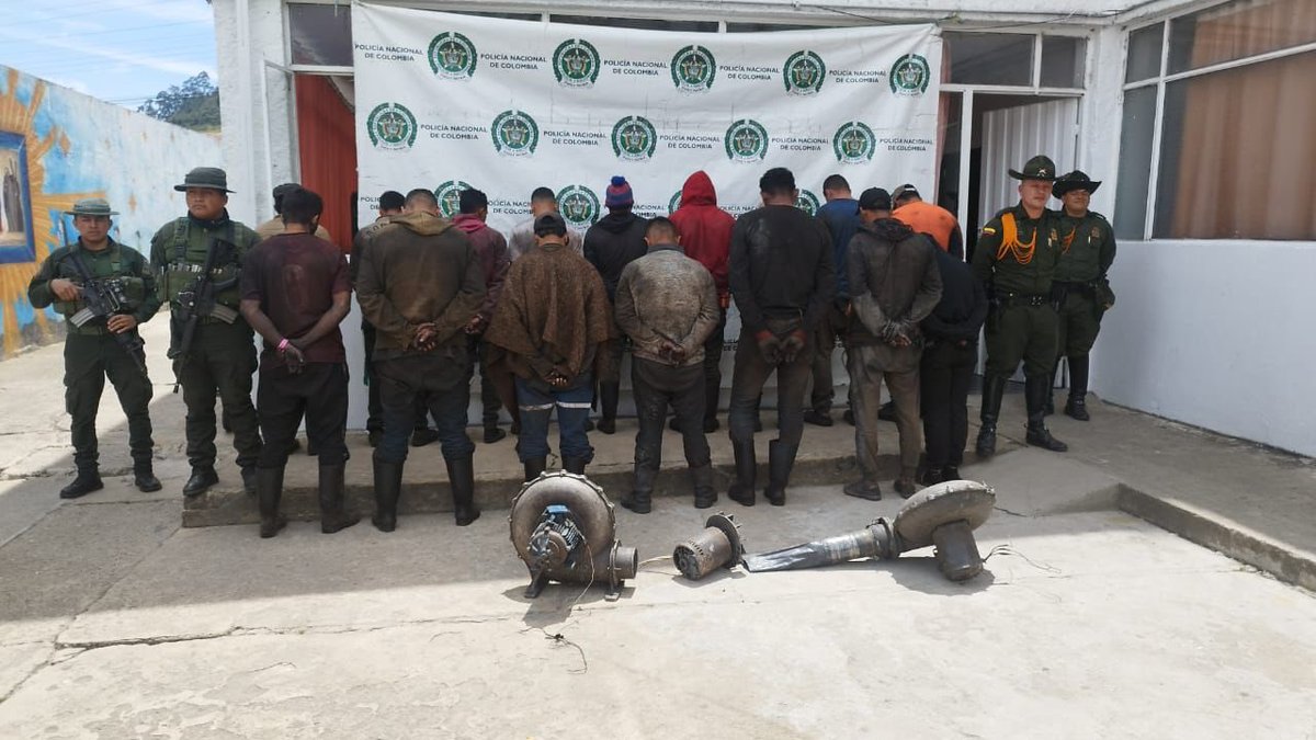 Mindefensa On Twitter Carabineroscol Con Apoyo De Col Ejercito