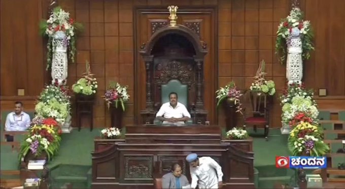 Muslim Spaces On Twitter Senior Inckarnataka Leader Ut Khader Files