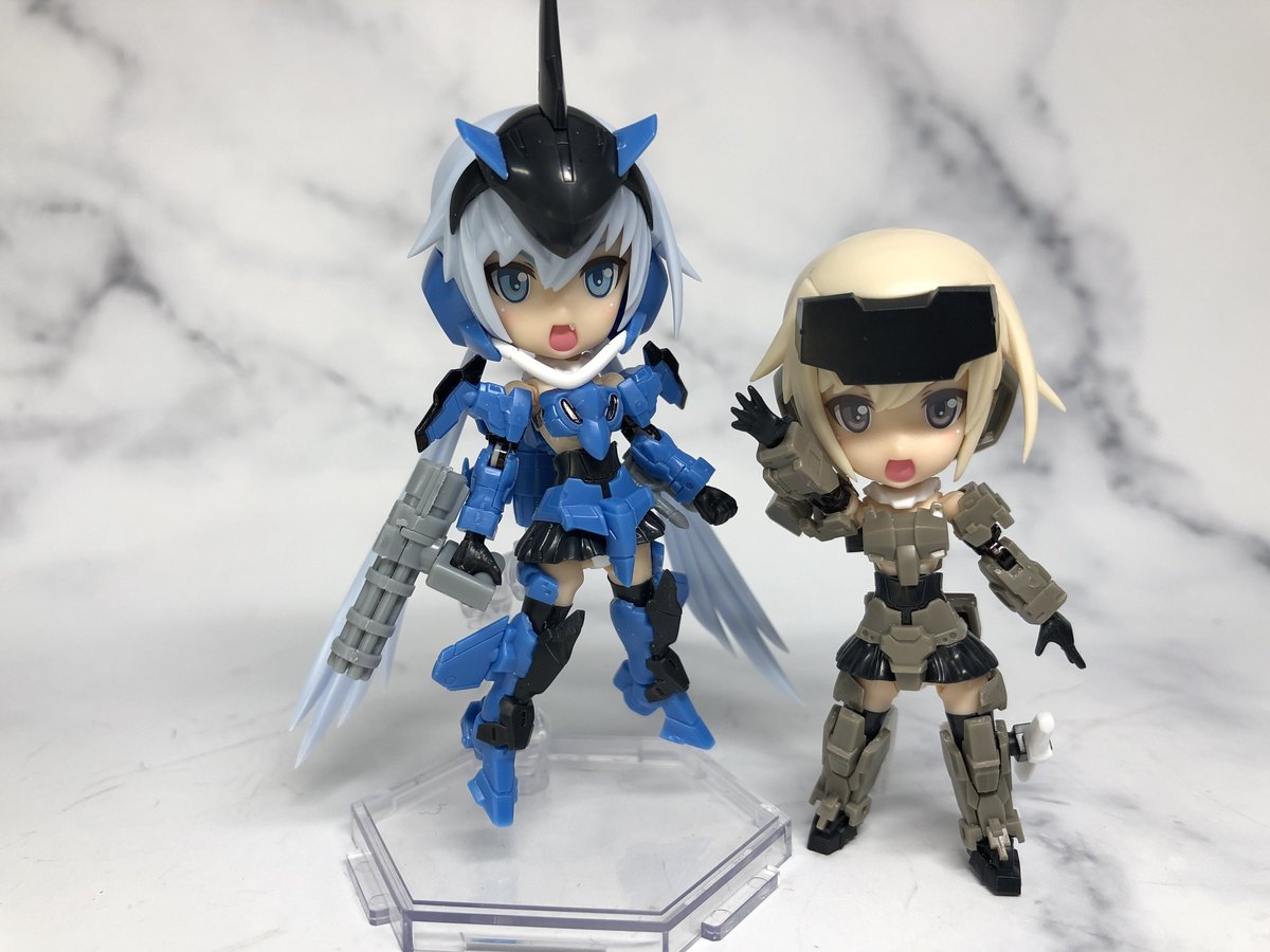 ツキアカ on Twitter: "Qpminiスティレットできた〜 かなりすちっとしてて可愛い"