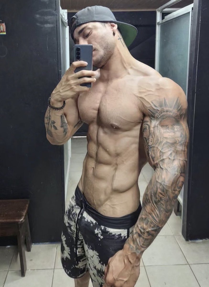 SILVERBACK on Twitter: "#Silverback"