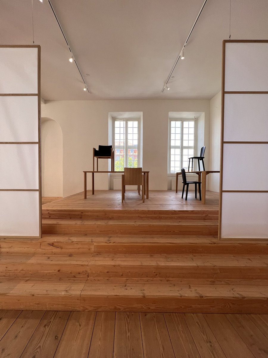 beep_R_A.K. on Twitter: "まさかご自身でされているとは... #3daysofdesign KOYORI - Instagram https://instagram ...