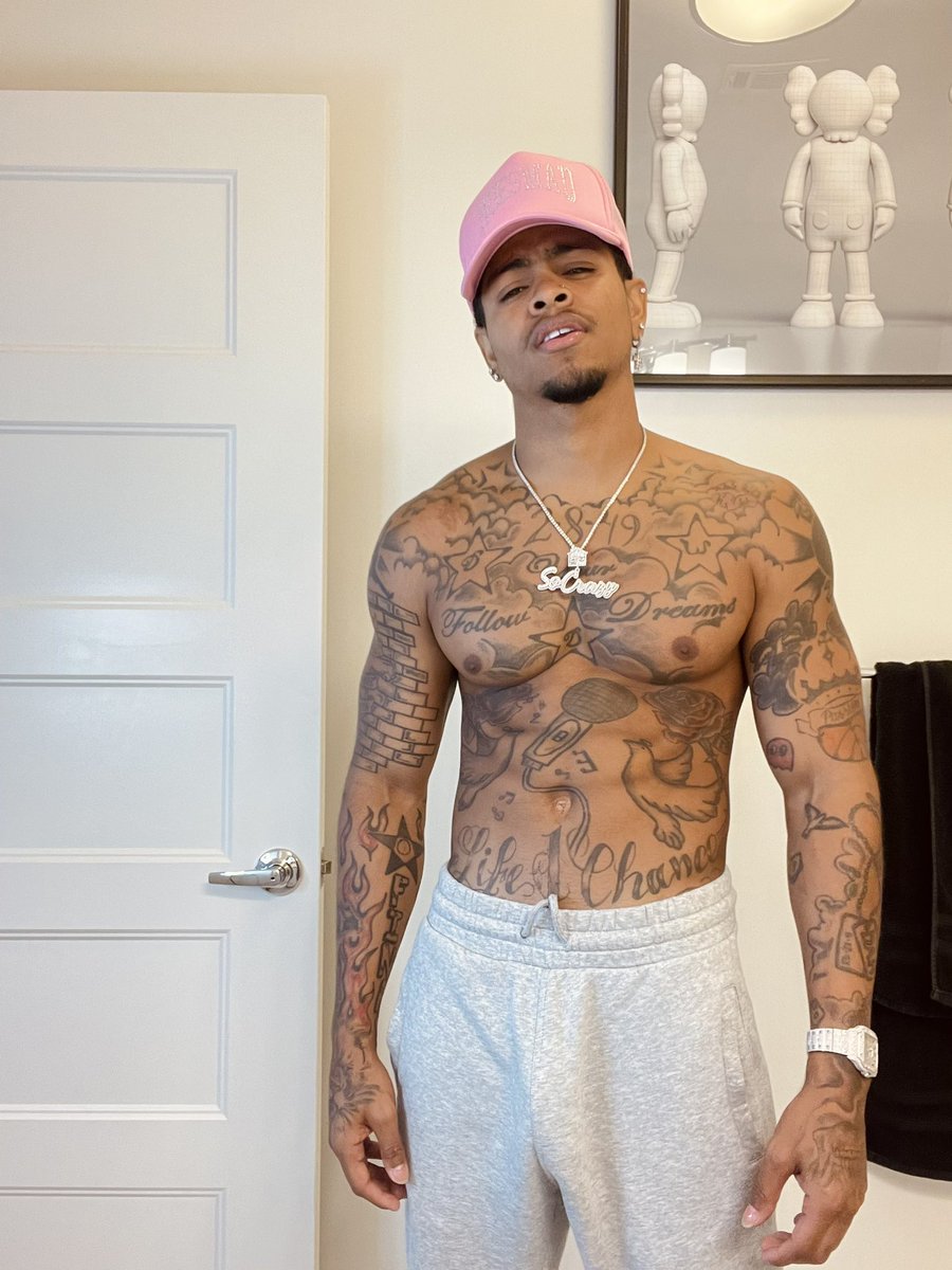 Malez International on Twitter: "DC native Demetrius Harris aka Mechie So Crazy won Most Popular ...