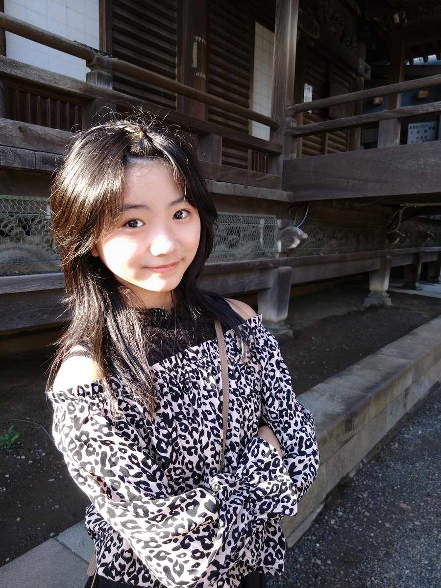 結莉愛🍒玲緖愛(母管理) On Twitter おはようございます☀ もう衣替えですよね? 日中30度にもなろうとしているこの日に制服の上着を着て行った結莉愛さん😱 レオちゃんマンは体調
