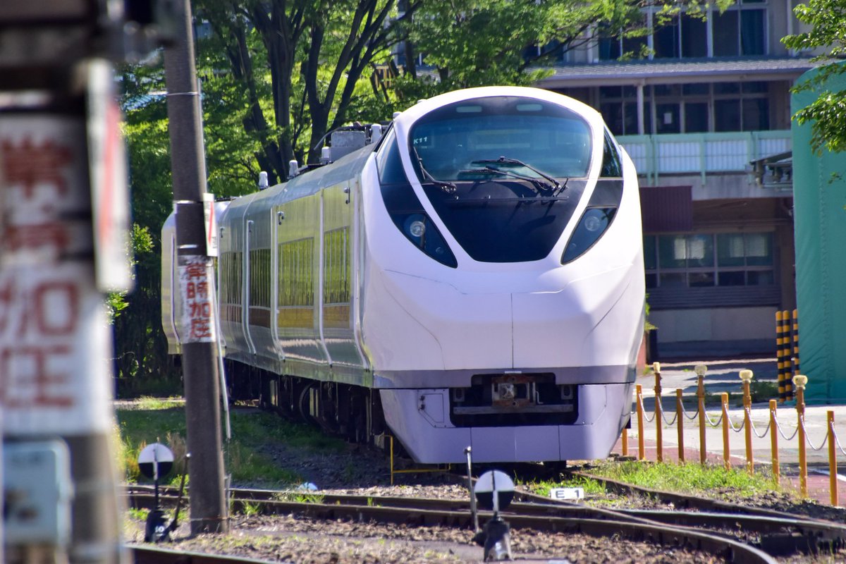 HEROMO🇺🇦(線路際蹲人・鉄模人) on Twitter: "E657系 K11編成 KY内分割留置"