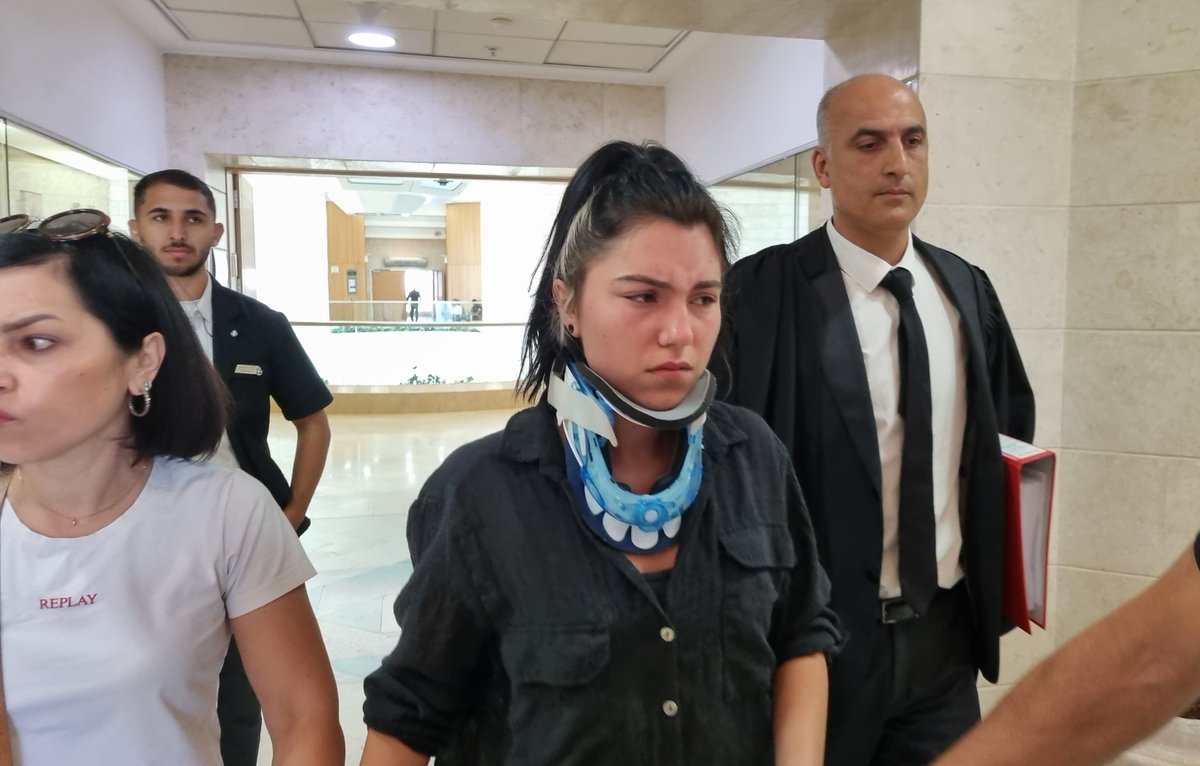 Ynet עדכוני On Twitter Rt Ilanacuriel לפני זמן קצר הגיע יאנה בלום