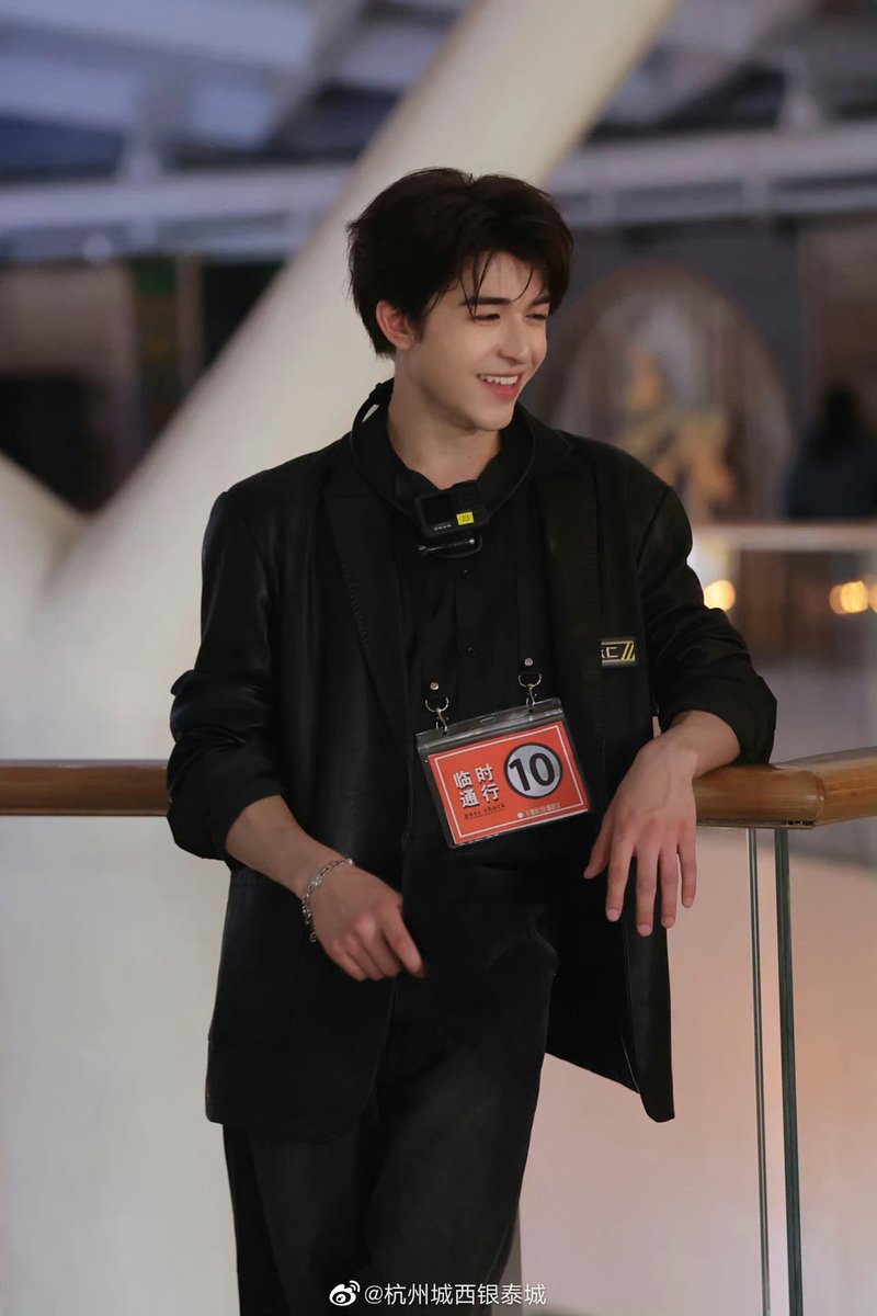 ft. 🎥🎞️230415 Patrick Delicious Romance on Twitter: "RT @nidepaipai: แอควาไรตี้หางโจวมาลงรูปแล้ว ...