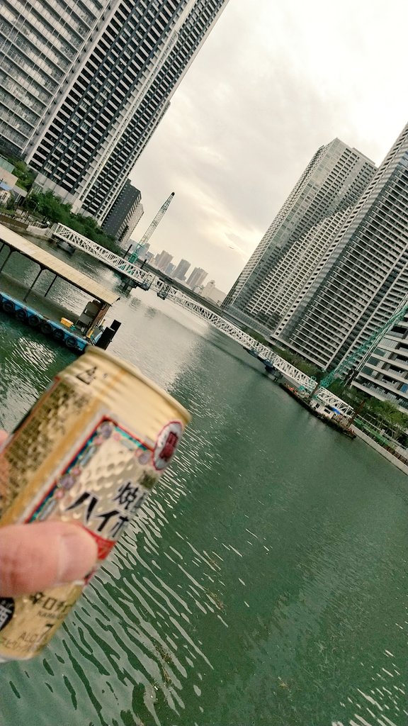 くまぜみ🍺🍜🐯 On Twitter 16時31分 晴海4丁目現場終了 湿度60以上で30℃が13時半まで蒸し暑かったけど、14時過ぎてから風向きが海風に急に涼しくなるも 潮の香りで睡魔と