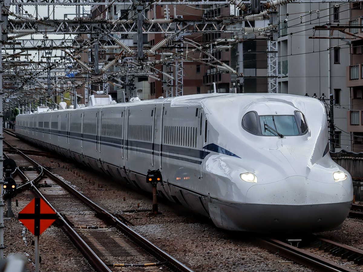 700系好きの鉄オタ on Twitter: "N700SJ0編成見れた。しばらく見てないうちに随分と綺麗になったな"