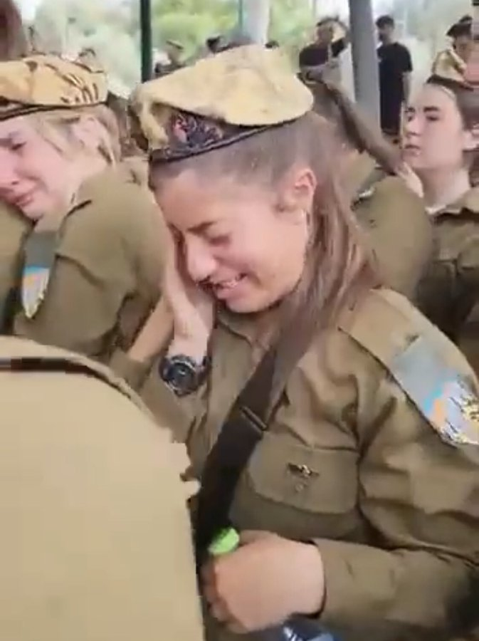 Israeli Soldiers Crying