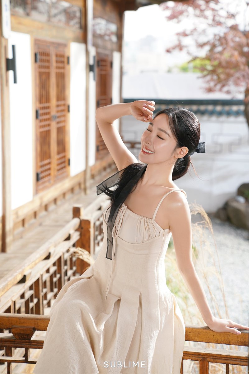 STAYFANY on Twitter: "ภาพจาก SUBLIME . [ทิฟฟานี่ ยัง] เคล็ดลับความงามในฤดูร้อนของ Tiffany Young ...