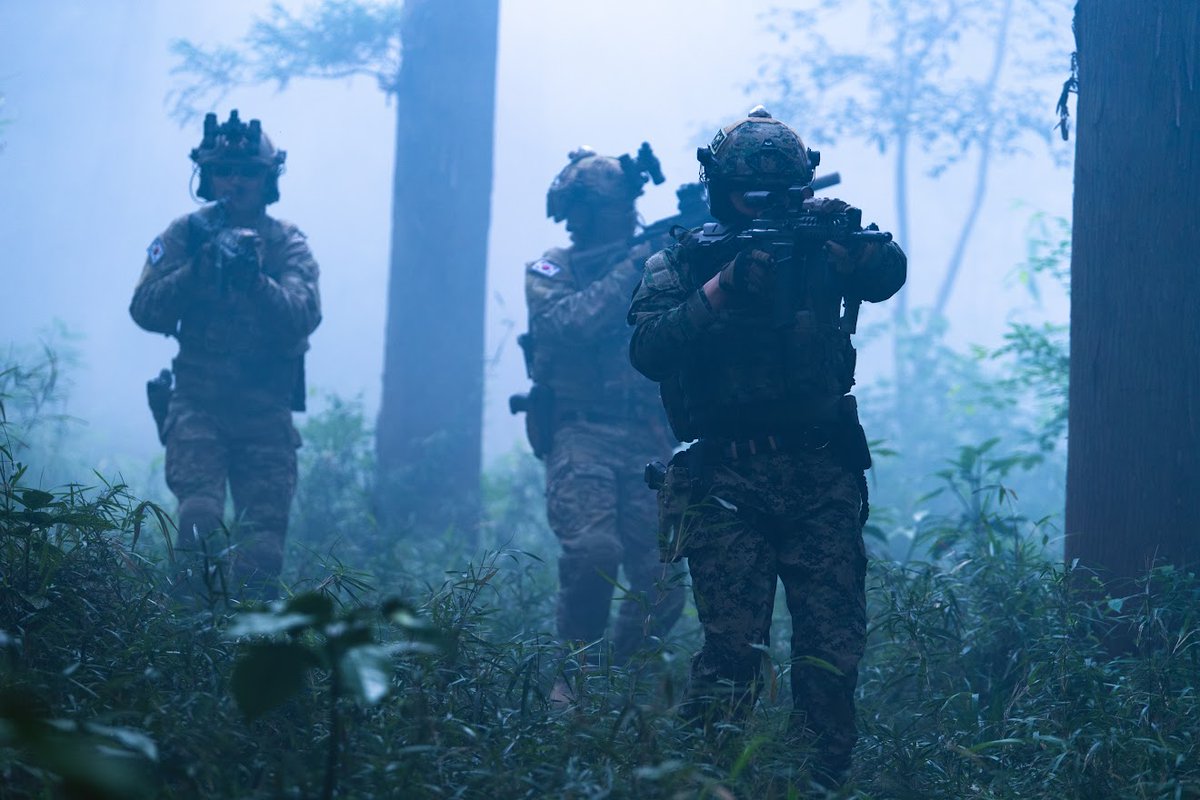 정궁주(三神亮) on Twitter: "Operation Tropic ocean 2023 해군특수전여단(UDT/SEALs) 육군특수전사령부(ROKA-SWC) (photo ...