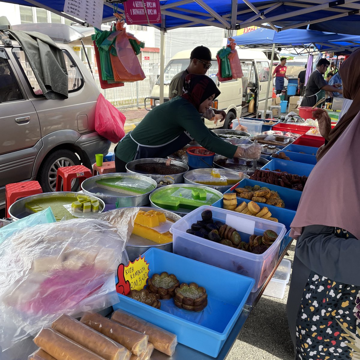 Khair Zawawi on Twitter: "Sabtu, Pasar Malam Tanjung Karang"
