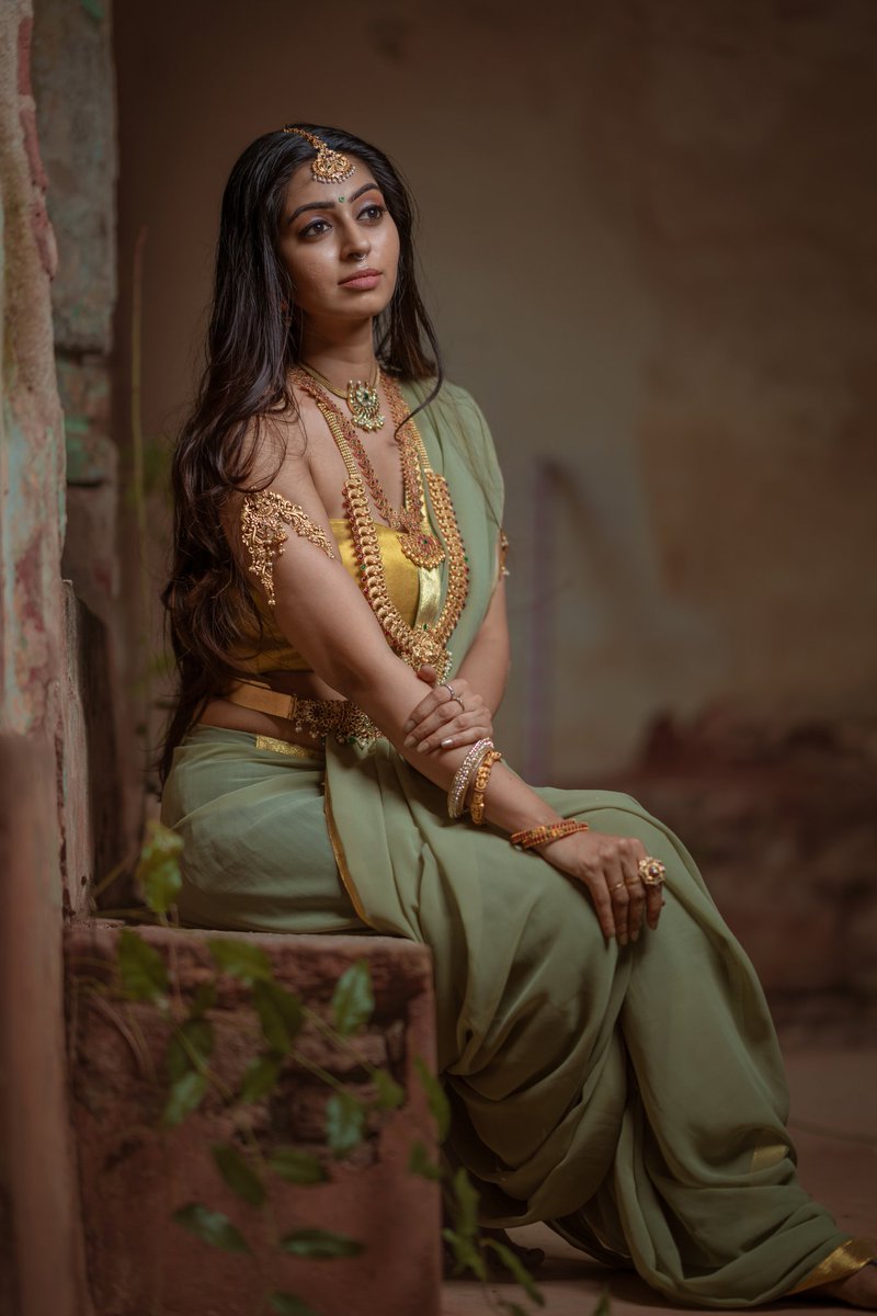 Kuhasini GnanaSeggaran on Twitter: "Urvashi devi Recreation ♥️ @sweet_sand2945 #kuhasini # ...