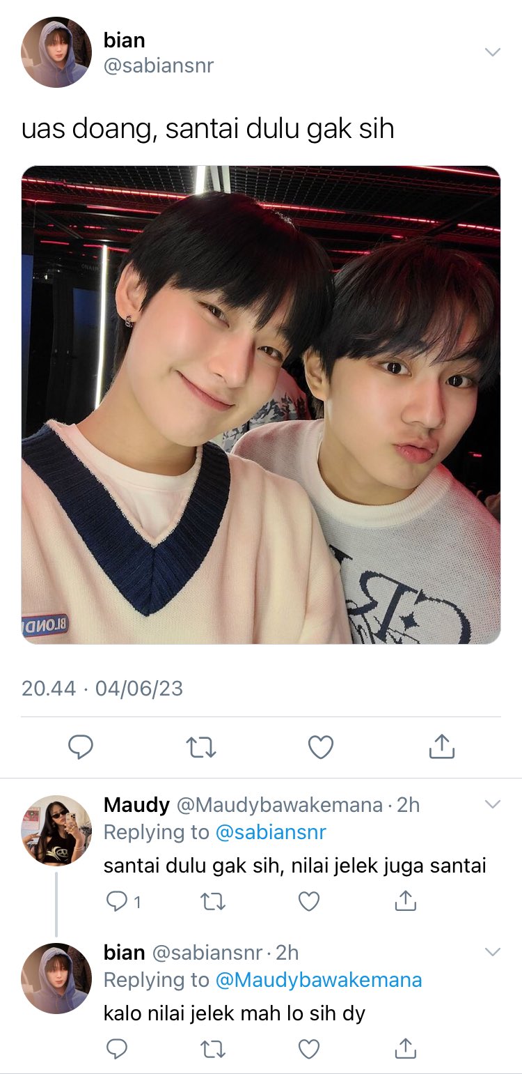 aye on Twitter: "13— maksudnya apa ya kak vs cemburu ya https://t.co/OGC0d7zyQN" / Twitter