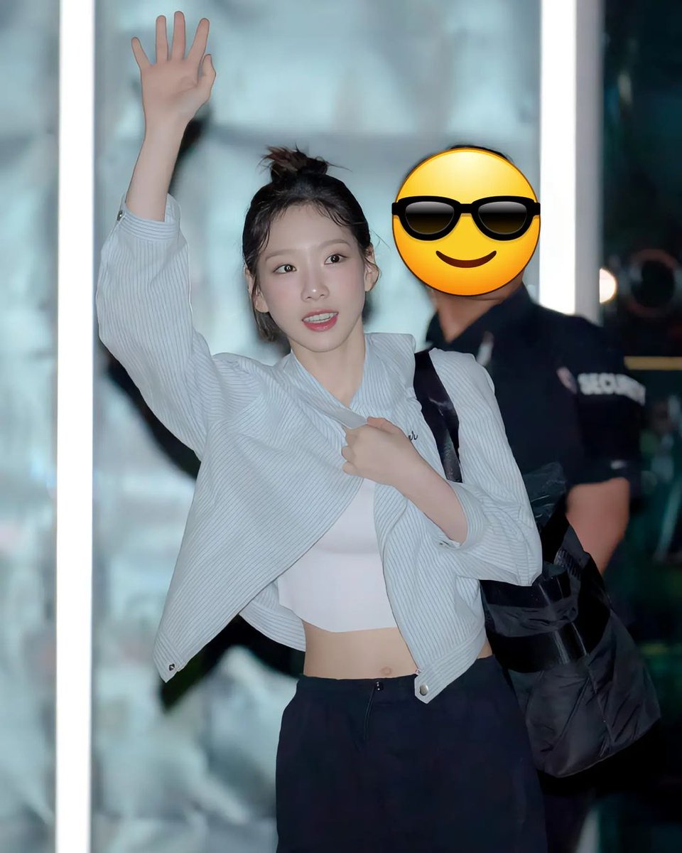 SNSD TaeNy Locksmith on Twitter: "[DL] TaeNy by ssenffl IG 6P 230603-04 Taeyeon The ODD Of LOVE ...