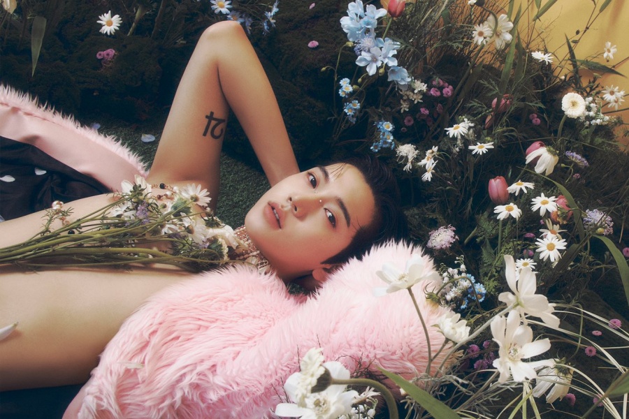 Soompi on Twitter: "Former NU'EST Member #Ren Makes A Gorgeous Flower Boy In New Solo Debut ...