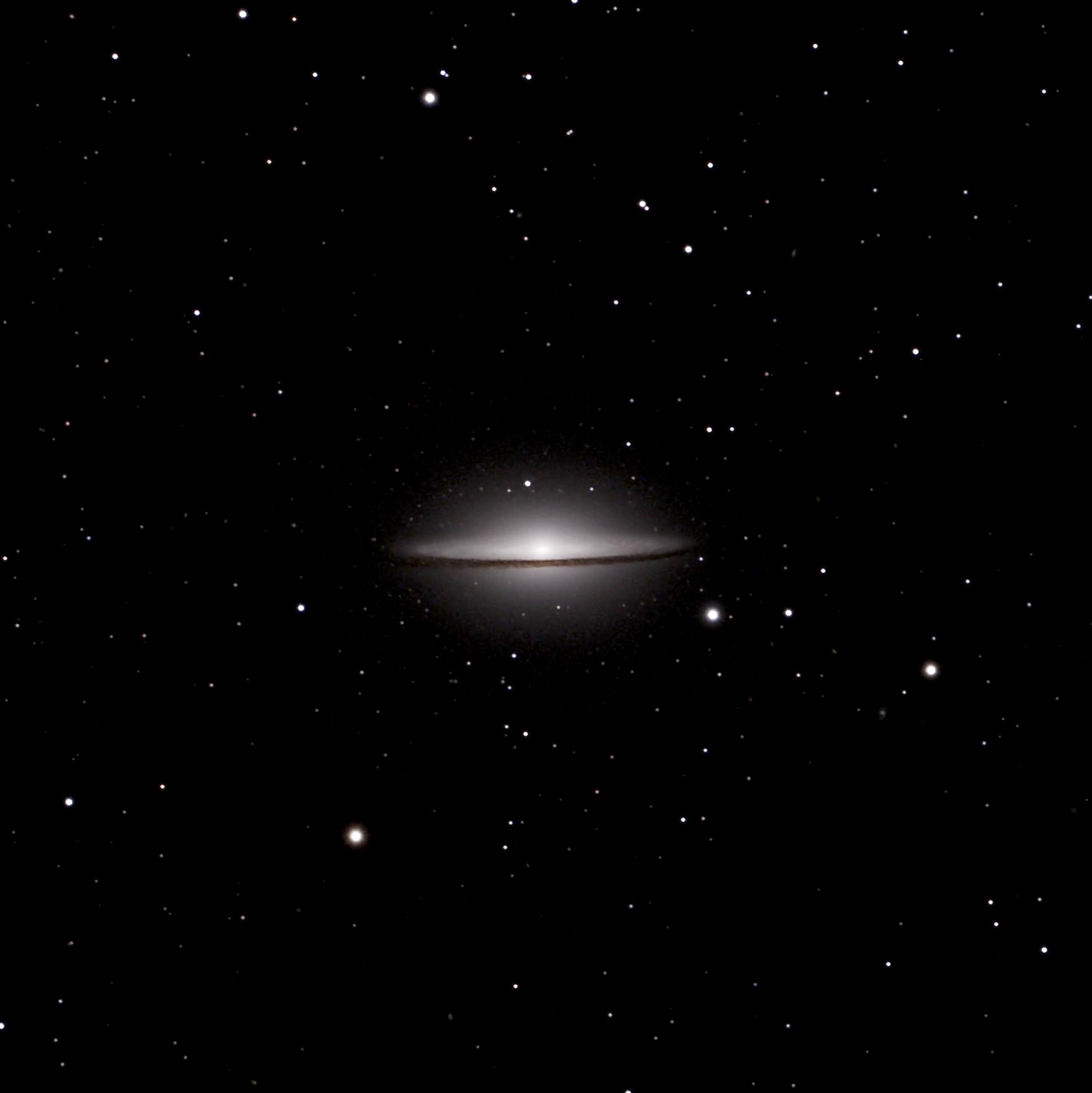 Skymaps.com on Twitter: "The near edge-on Sombrero Galaxy (M104) is one of the brighter galaxies ...