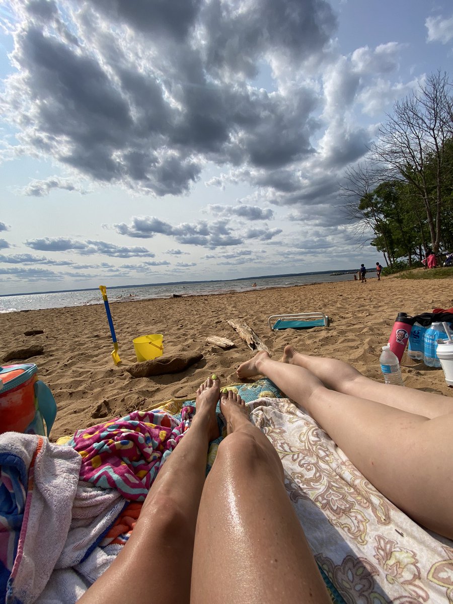 Sole Snatcher 💕 on Twitter: "Beach day 🌊"