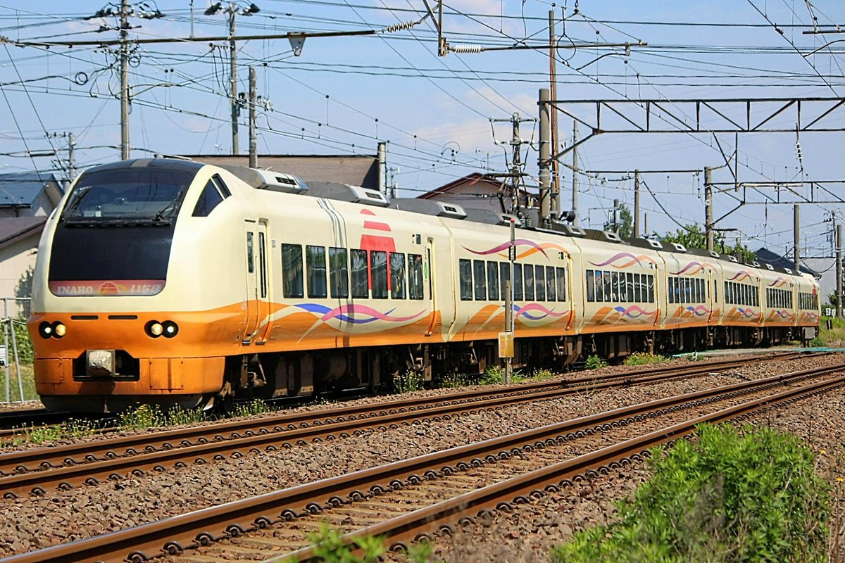 みっちょん on Twitter: "E653系U101編成 作業終了し秋田総合車両センターから出場しました。 #E653系運用"